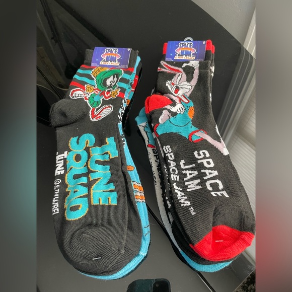 WB Loony Toons | Underwear & Socks | Bugs Bunny Marvin The Martian ...